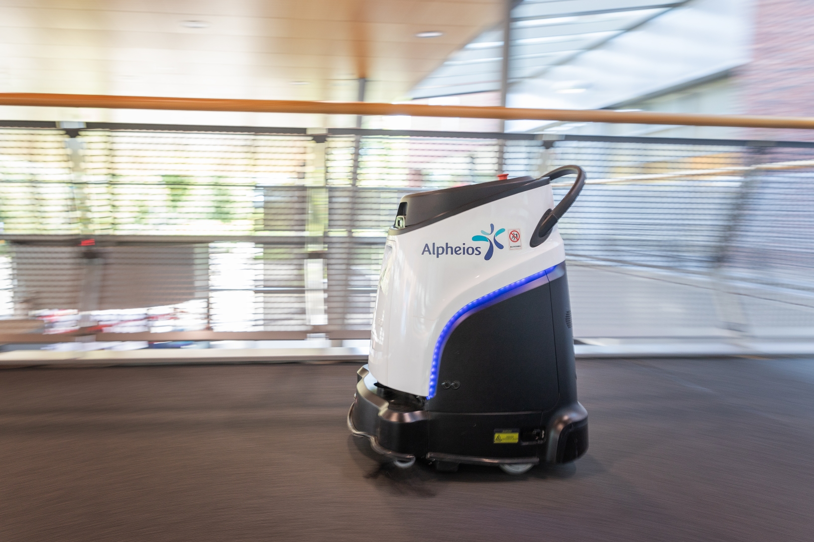 Ons aanbod Gausium schoonmaakrobots | Alpheios.nl